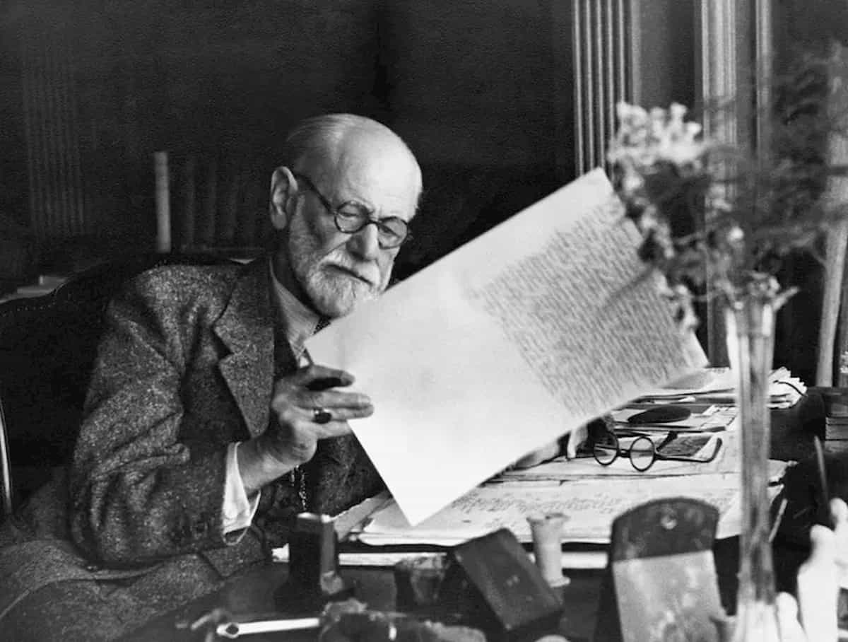 Freudian Dream Interpretation and Analysis – Dream Psychology